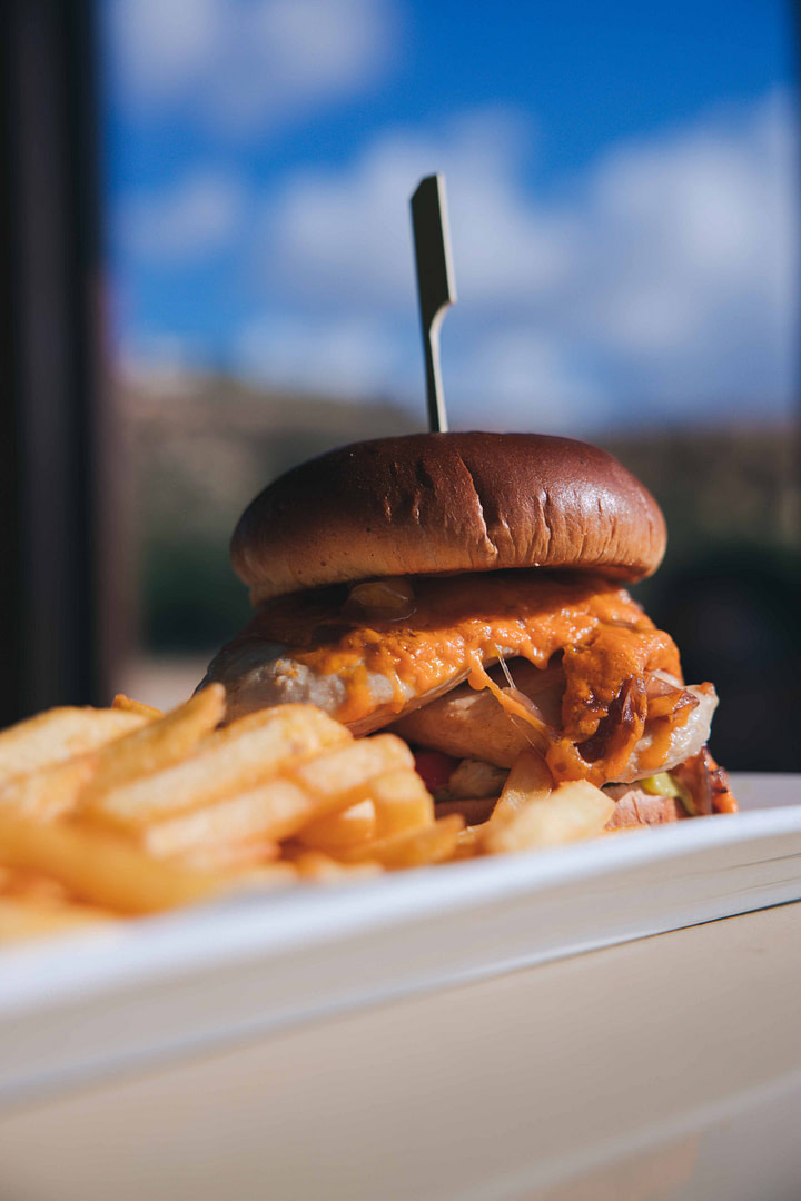 Munchies Golden Bay – Spiaggia D’Oro – Abby Bonello